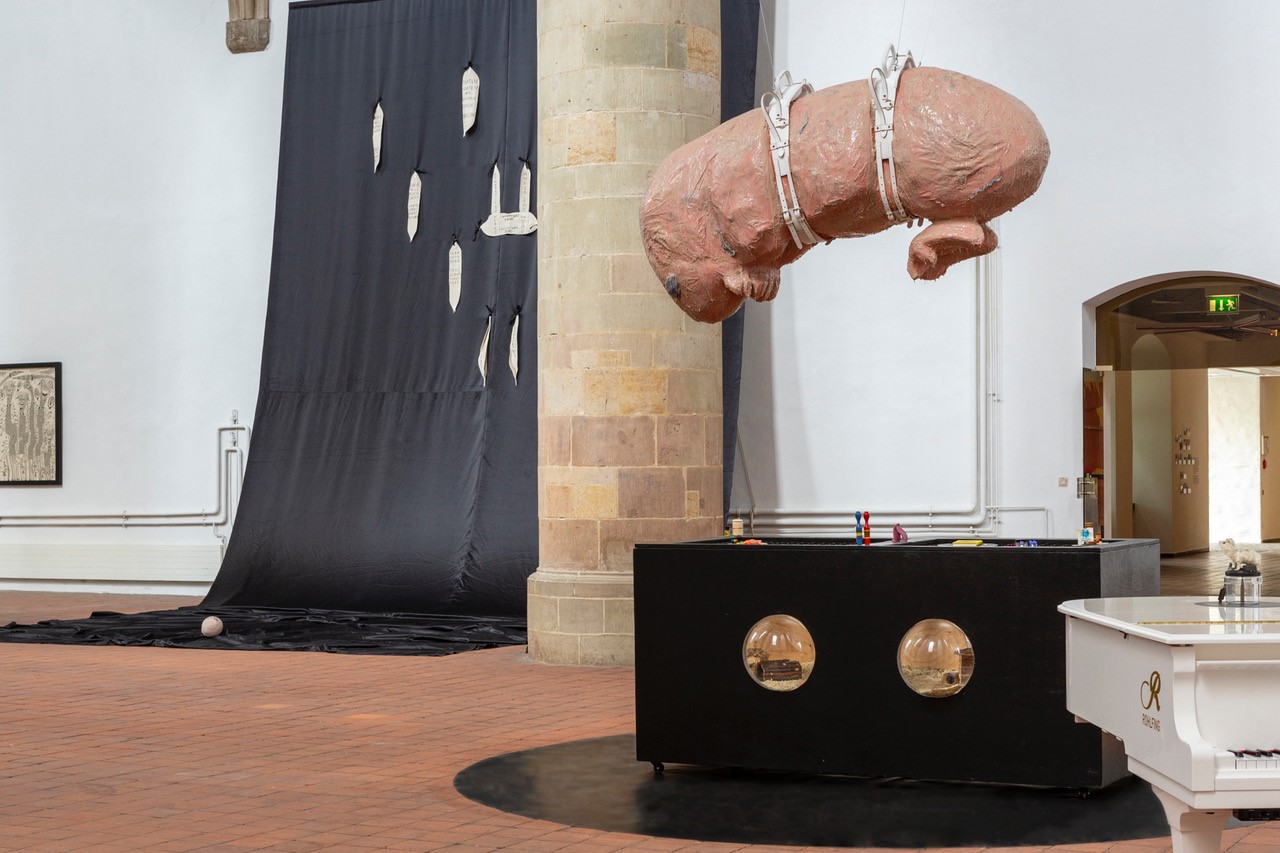 Kunsthalle Osnabrück Then I'll huff and I'll puff and I'll blow your ...